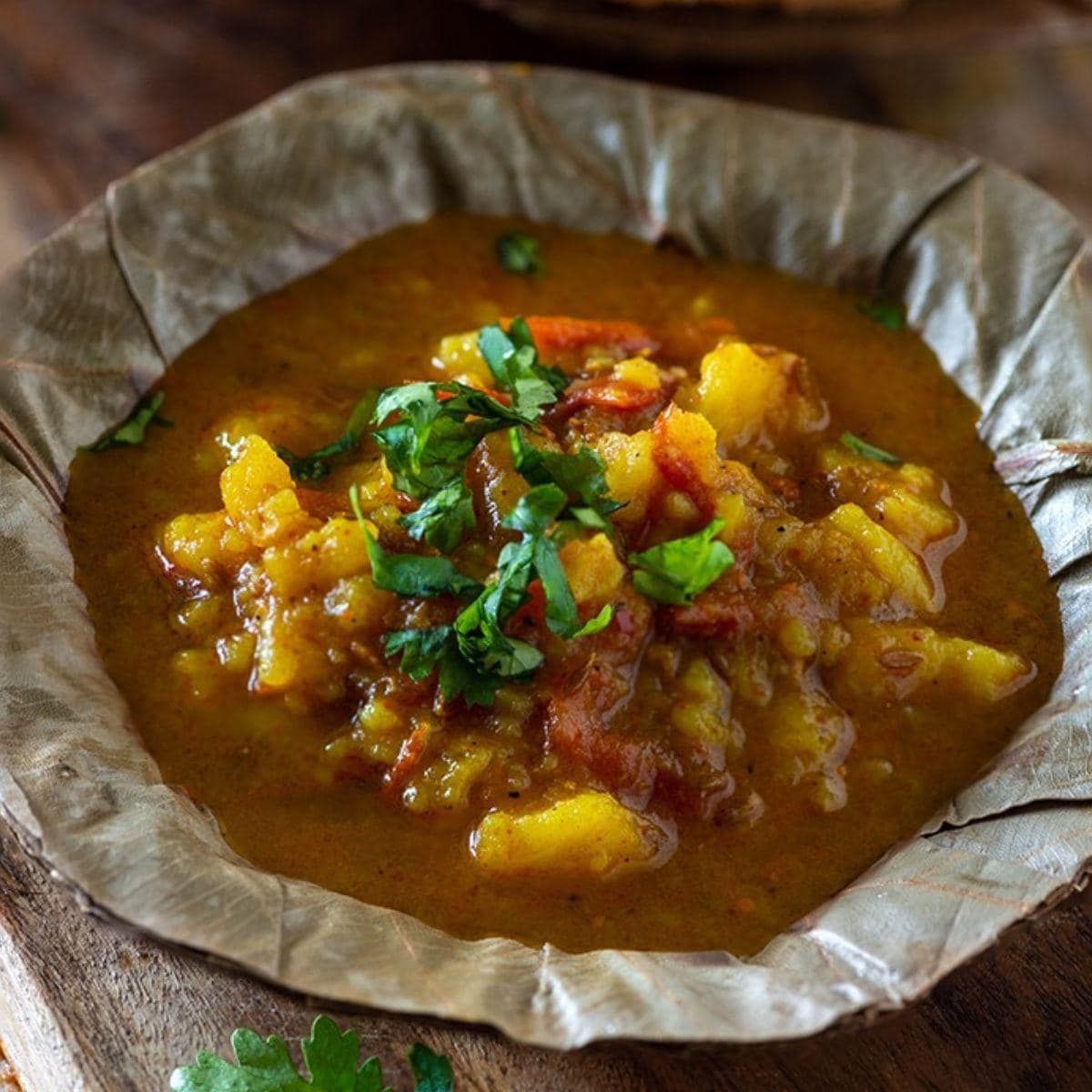 Aloo Tamatar | Potato Curry Recipe: Perfect for Navratri Fasting ...